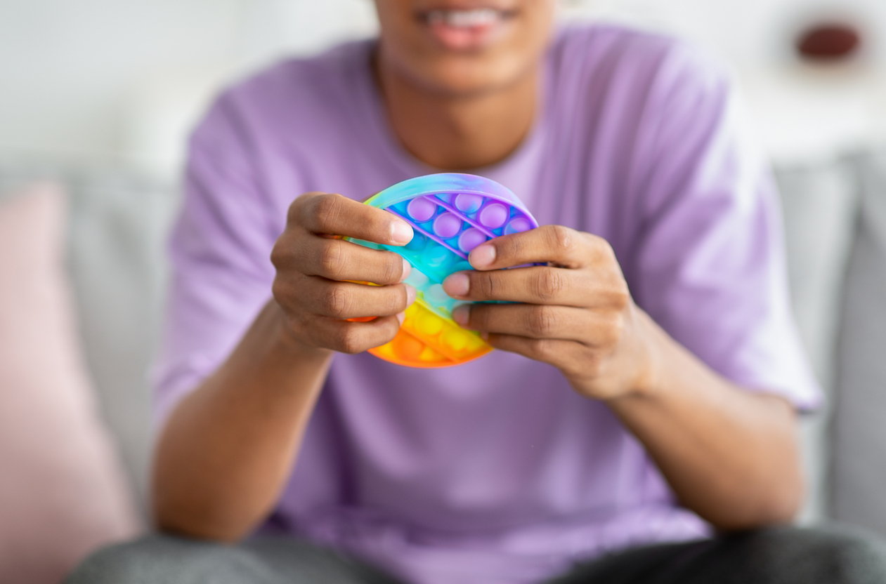 Fidget Toys: Sharpening Focus and Engagement in the Workplace - MEM